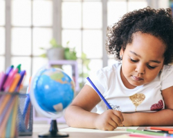 Lezen leer je door te schrijven | Ouders.nl